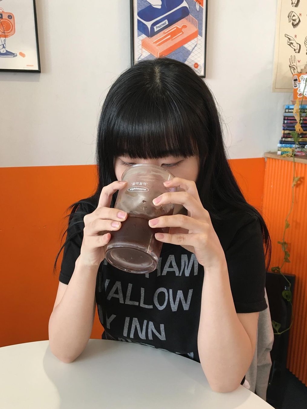 $ (@your_legacy) 님의 게시물 | KREAM