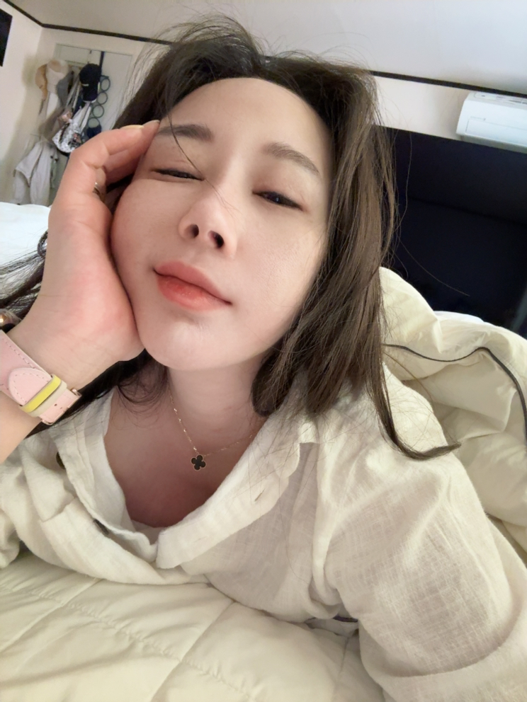 Tk (@shihonme) 님의 게시물 | KREAM