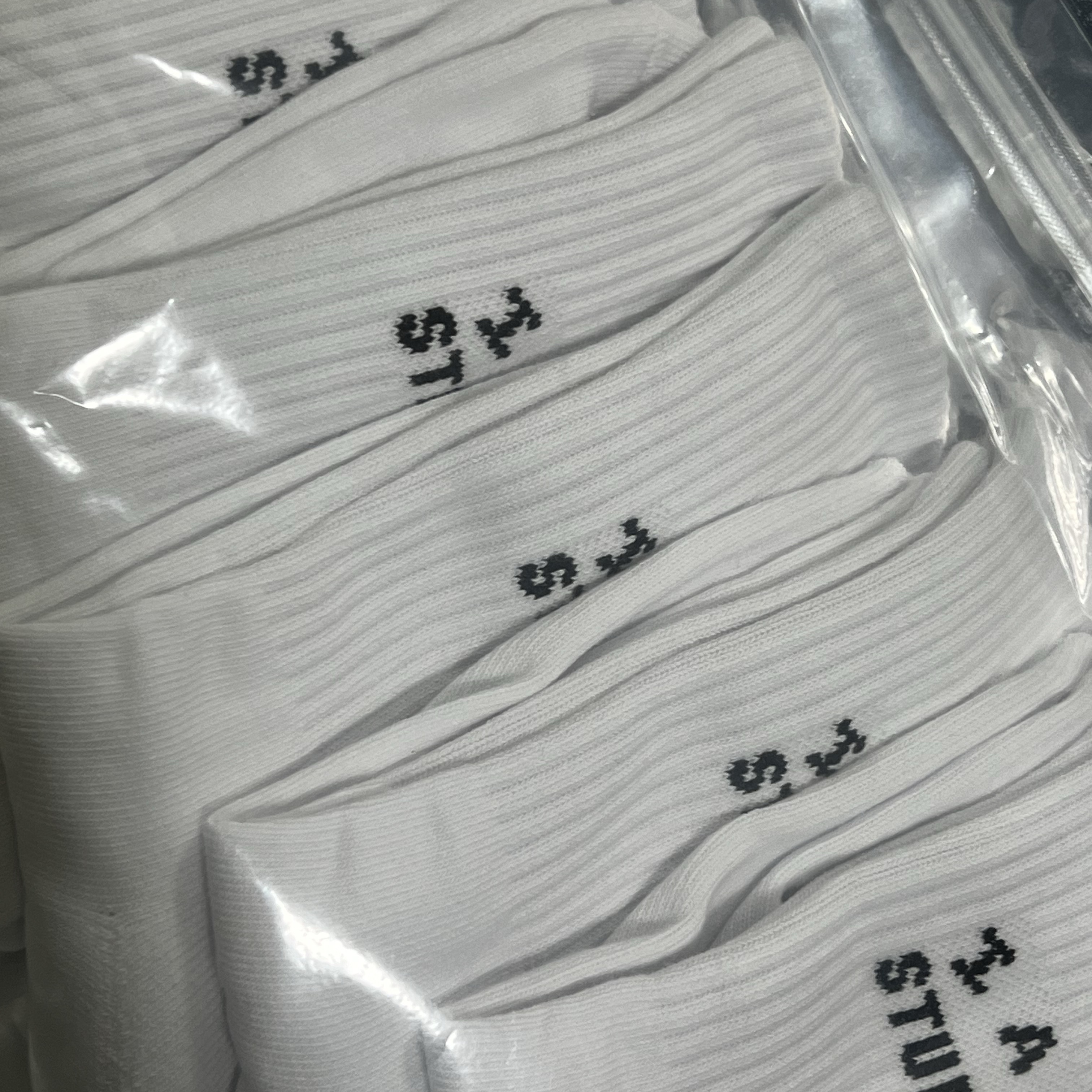 ekdcksdudn (@in_8484) 님의 게시물 | KREAM