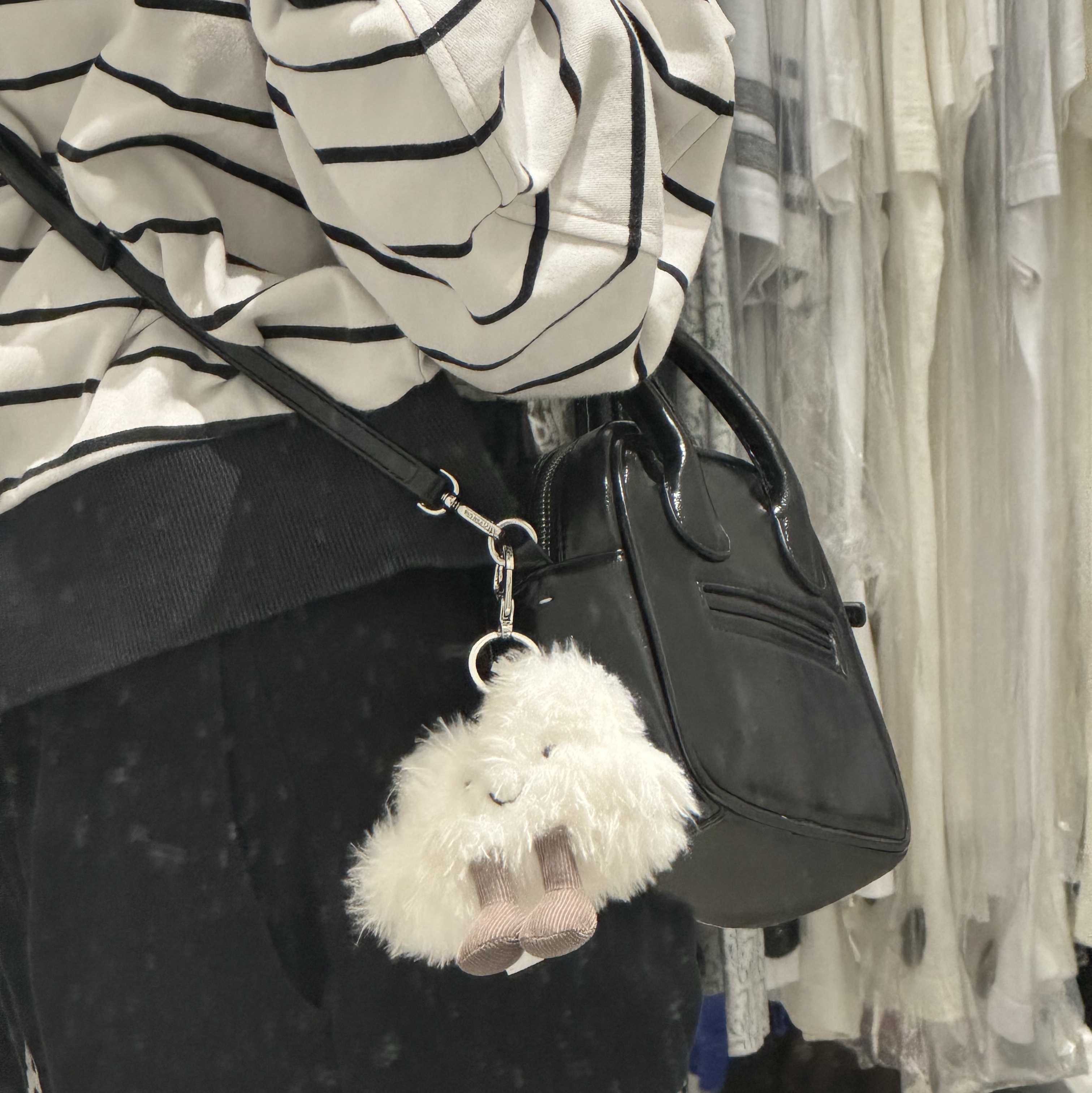 재은 (@zenxnee) 님의 게시물 | KREAM