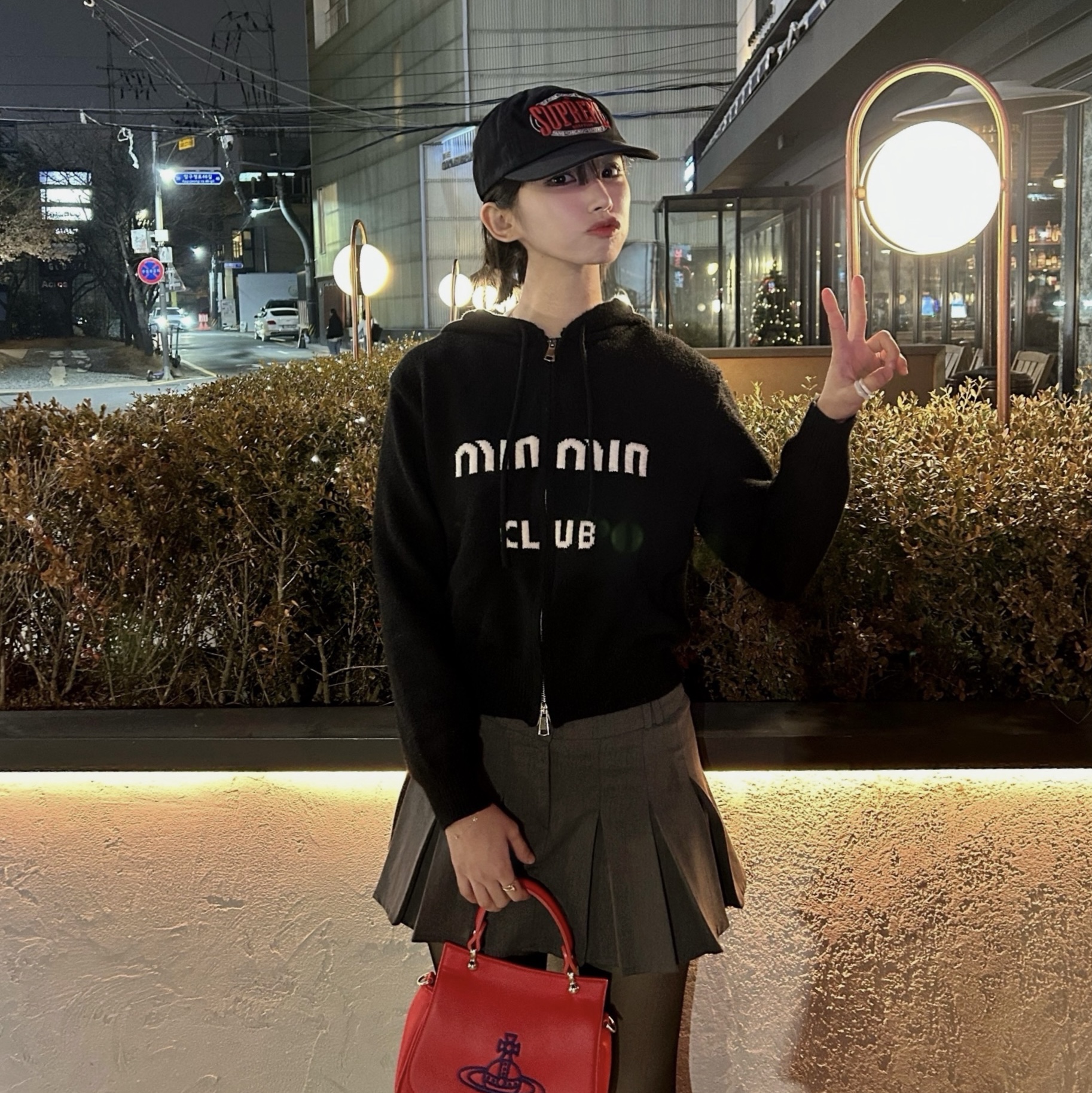 슈프림에 빠져버리다••🫠 | KREAM