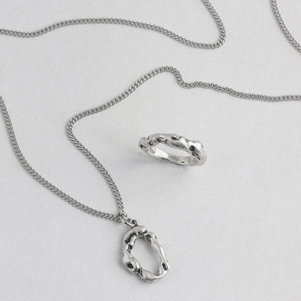 쿼르코어 #5128 링 | Quarqor | KREAM