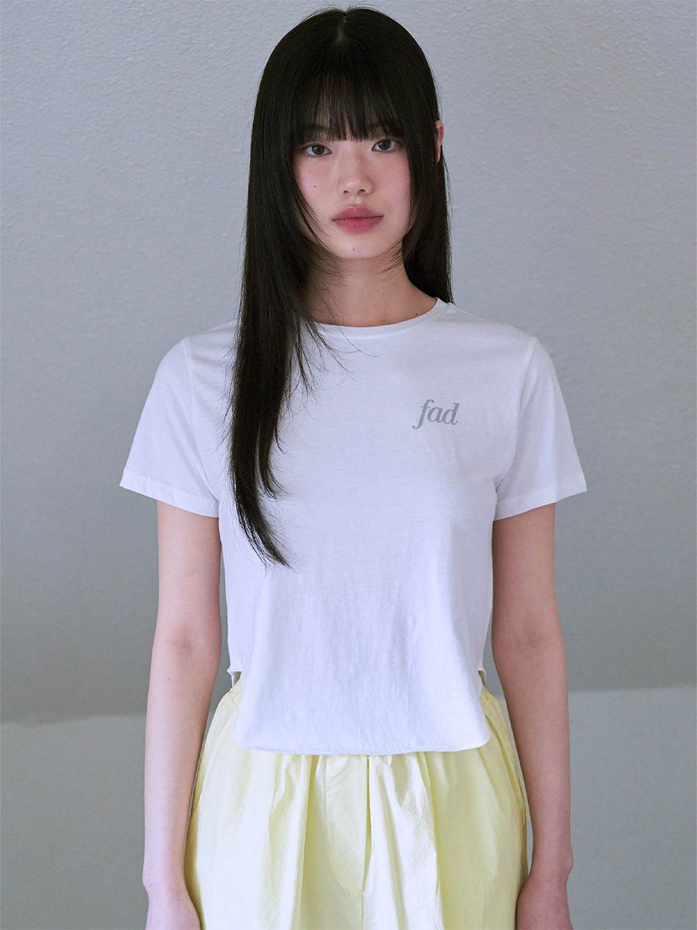 에프에이디 크롭 티셔츠 화이트 | FAD | KREAM