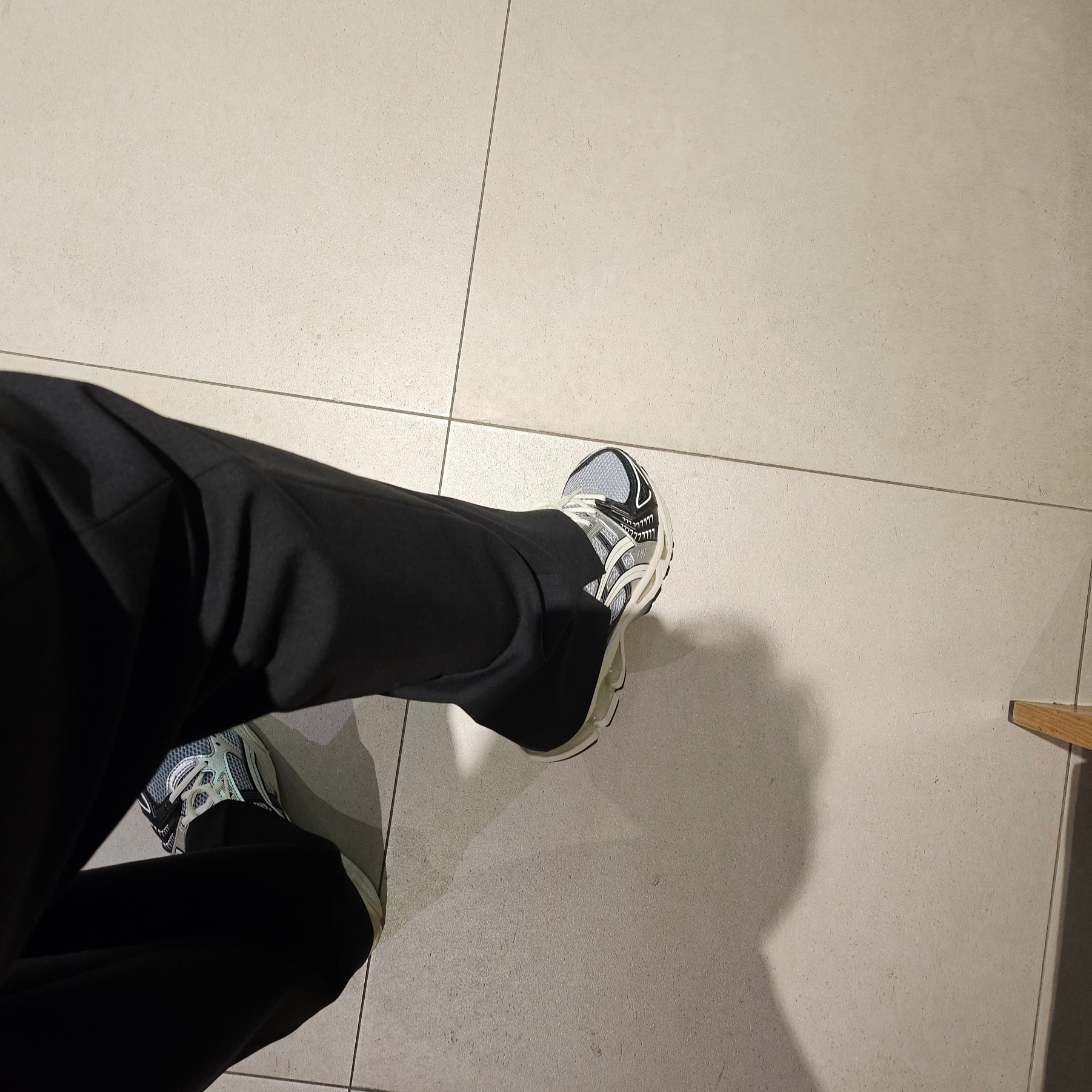 아식스젤카야노14 | KREAM