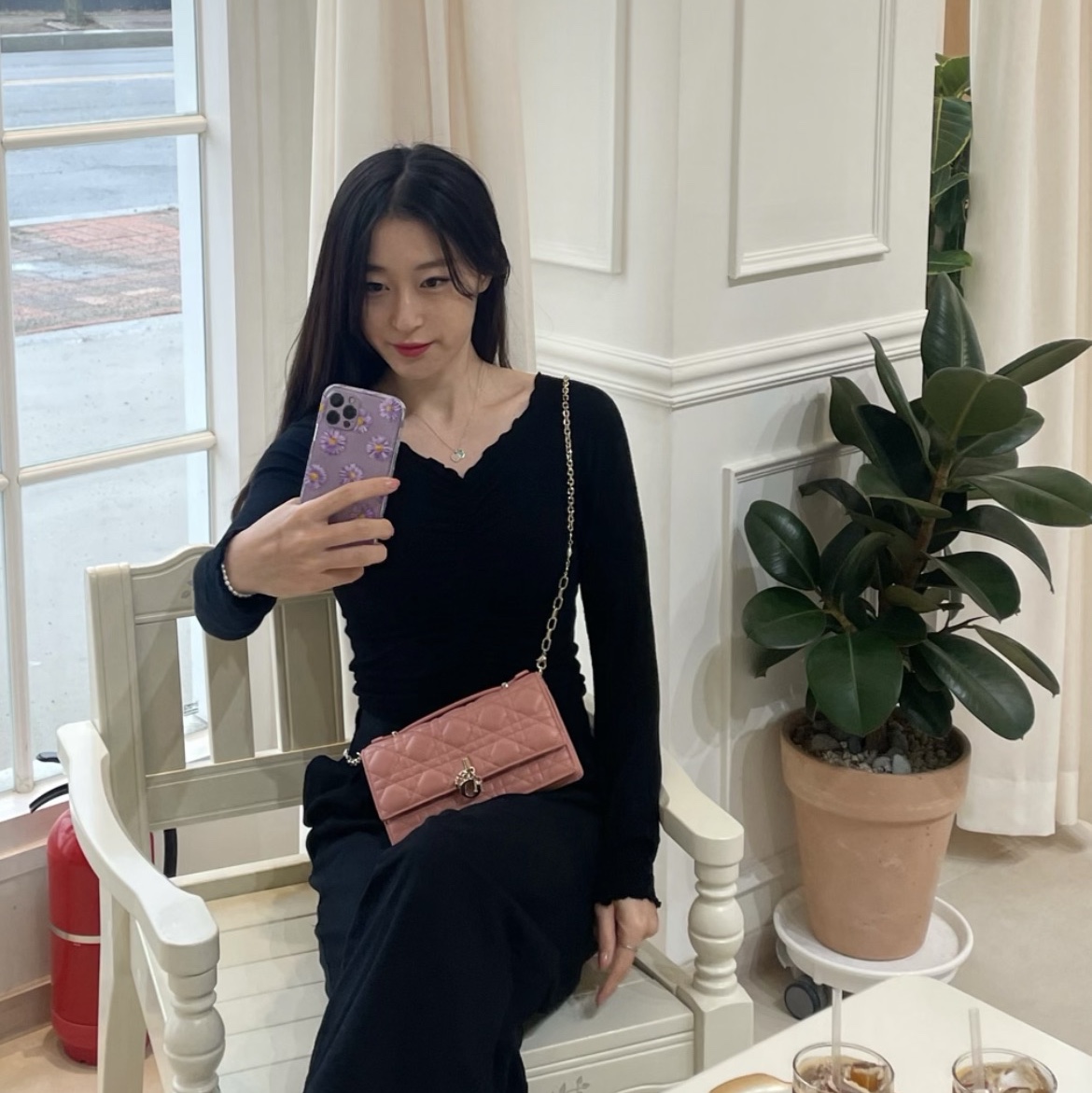 🌸🤍🫶🏻 | KREAM