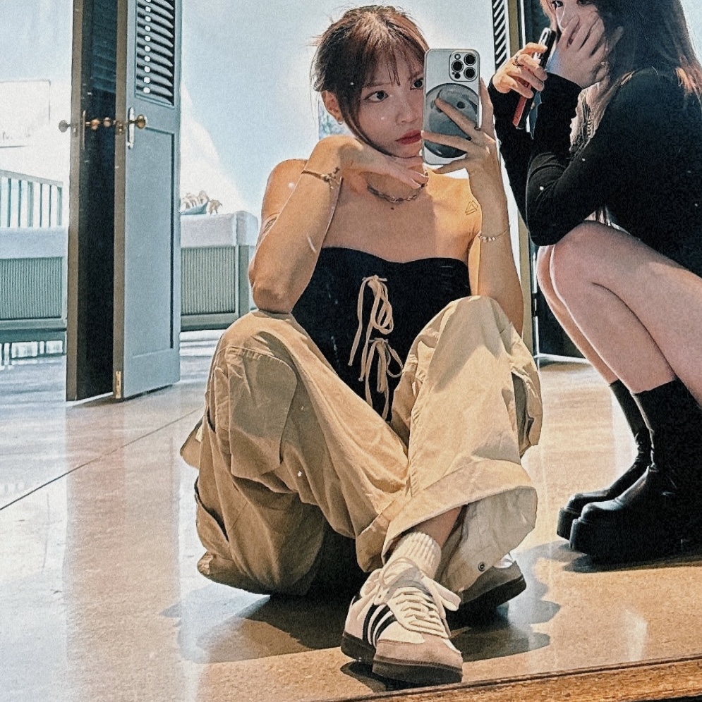 타잉떰 😗 (@shin10__) 님의 게시물 | KREAM