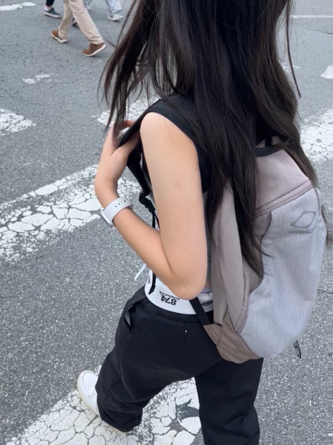 미스치프걸 | KREAM