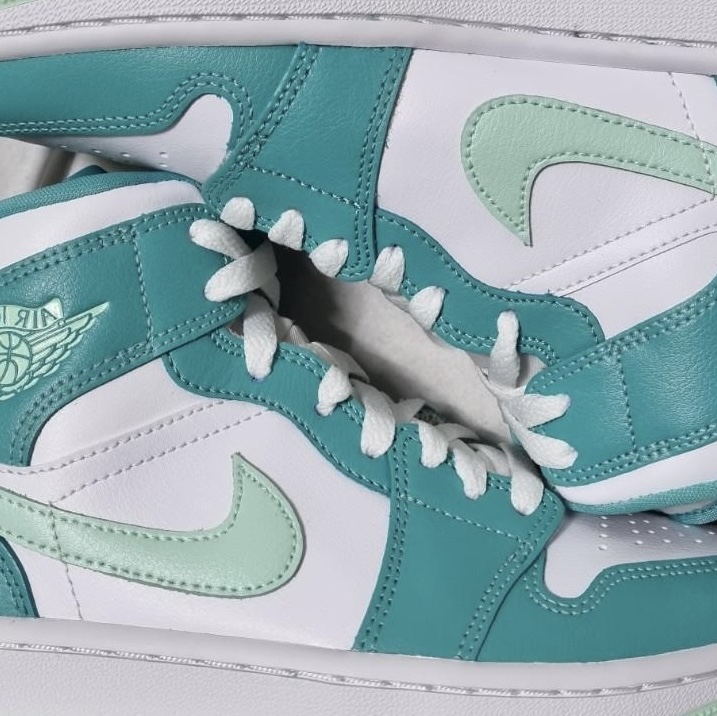 하나만 (@ulala) 님의 게시물 | KREAM