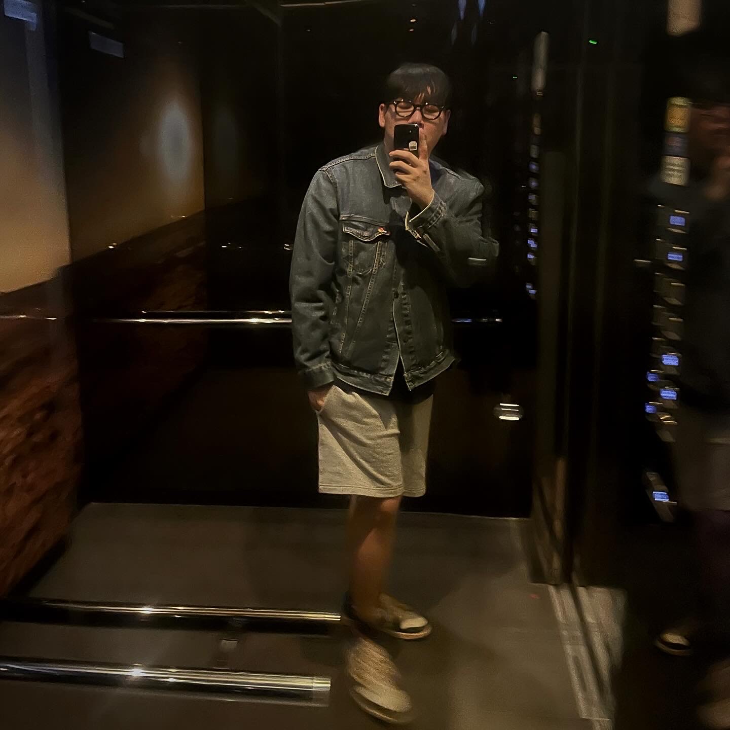 insta : 9.99... (@9.99.999.7....) 님의 게시물 | KREAM