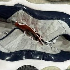 하나만 (@ulala) 님의 게시물 | KREAM