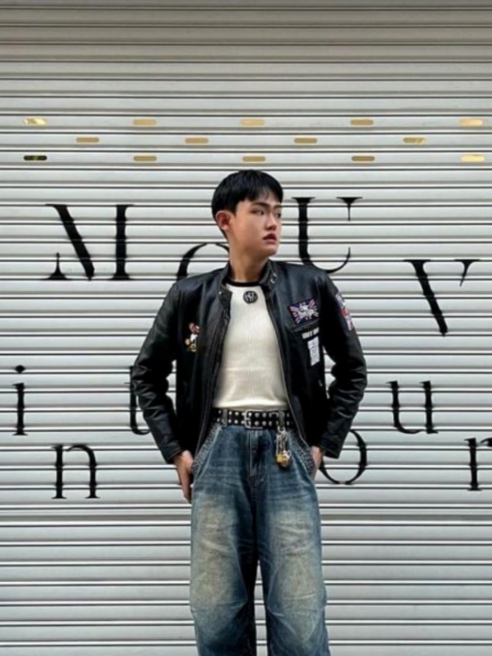 jjm031208 (@jmj._.o3o) 님의 게시물 | KREAM