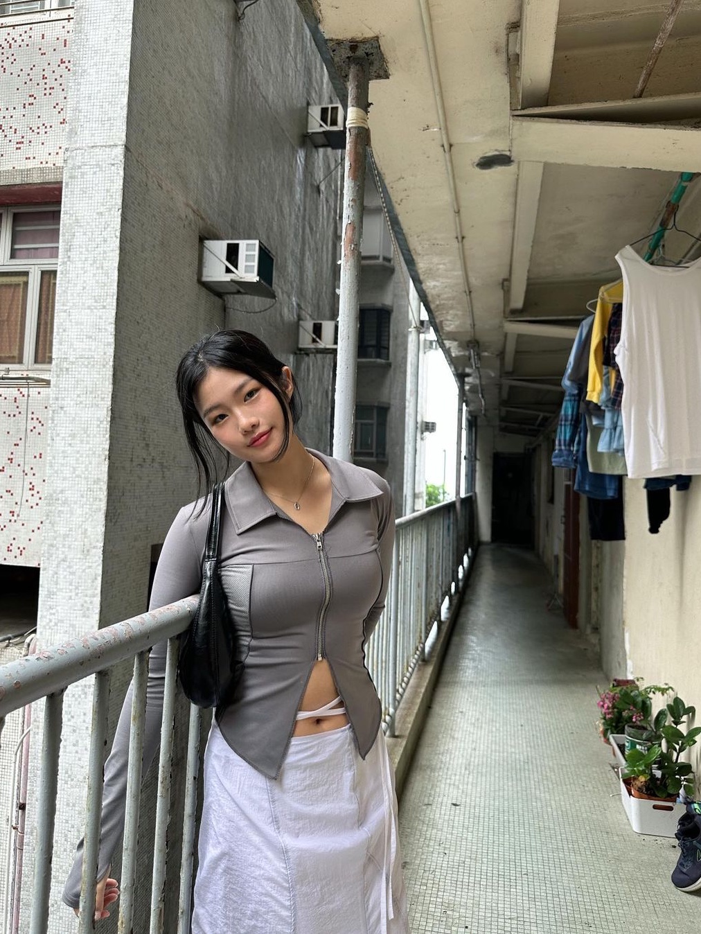 $ (@your_legacy) 님의 게시물 | KREAM