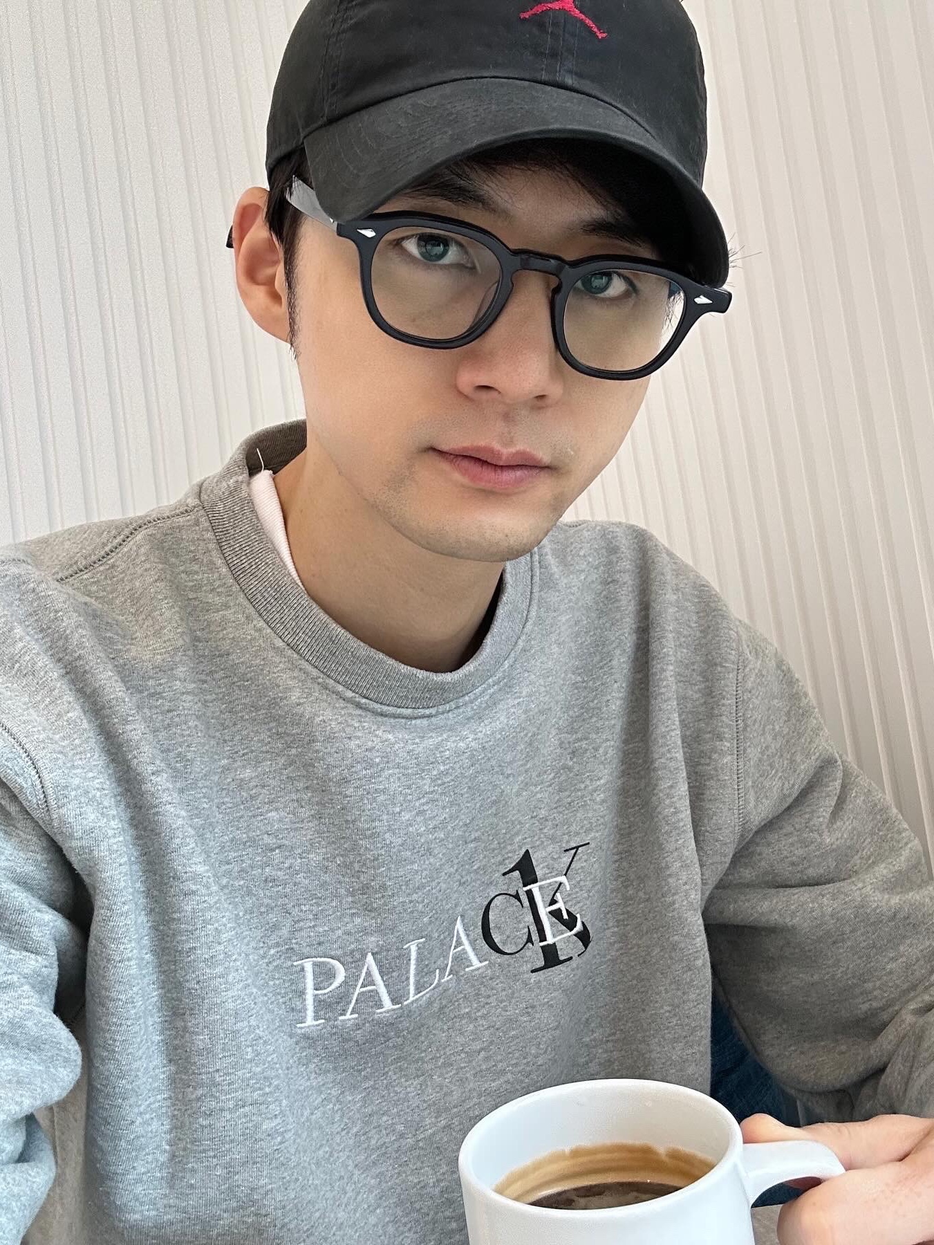 셀카📸팔라스ck | KREAM