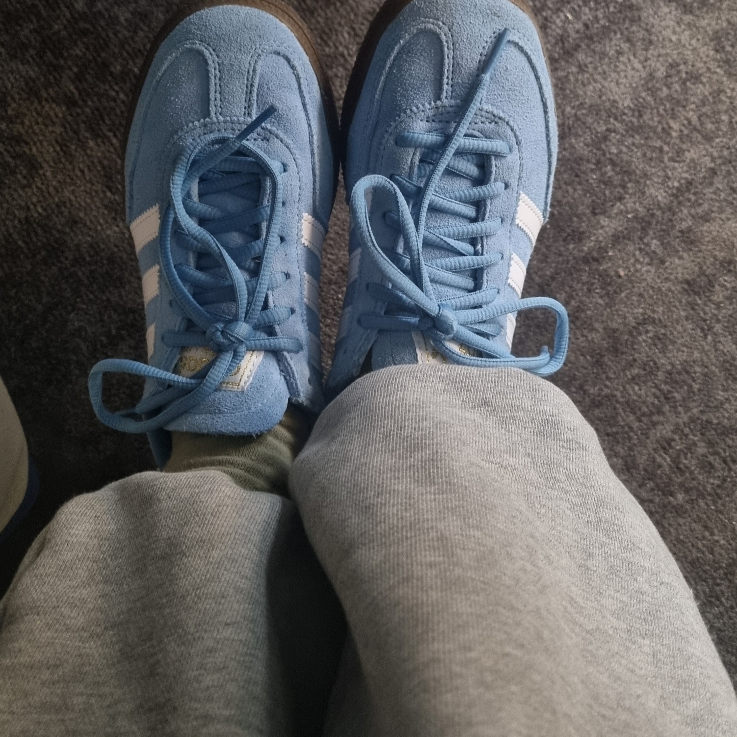 칼발,발등에 살 없음,240>230! | KREAM