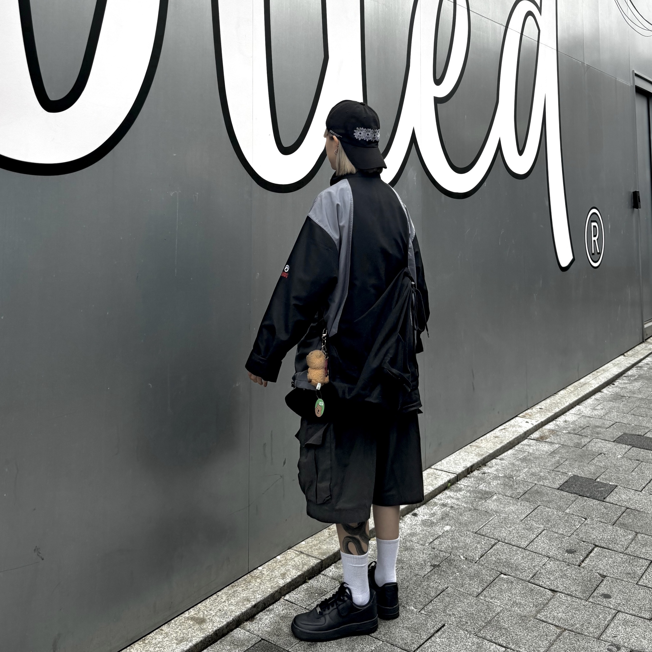 날씨가 많이 풀렸어요 | KREAM