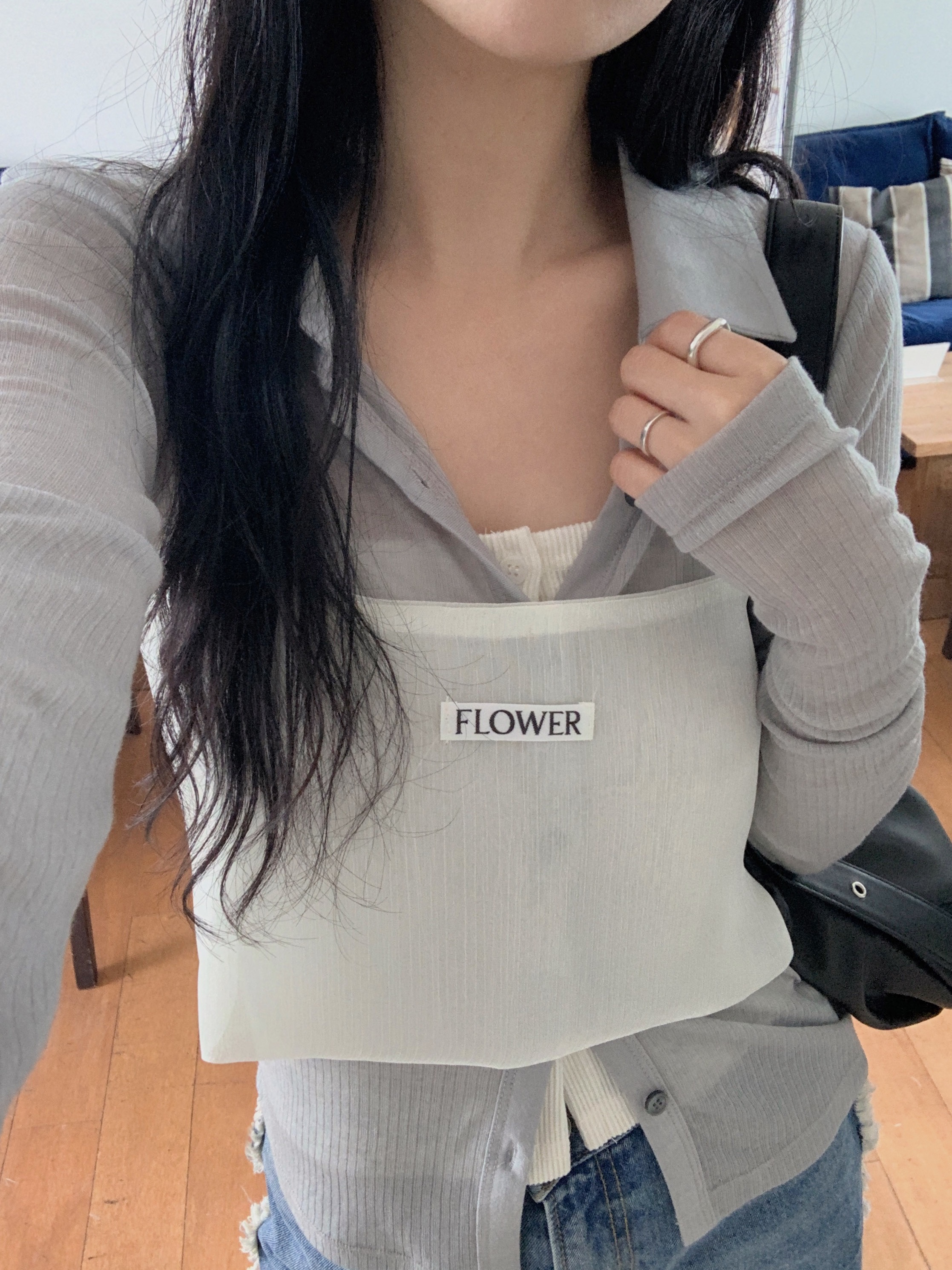 레이어드 좋아하는 사람 ,,?😎 | KREAM