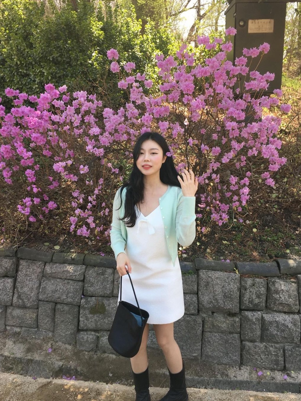 $ (@your_legacy) 님의 게시물 | KREAM