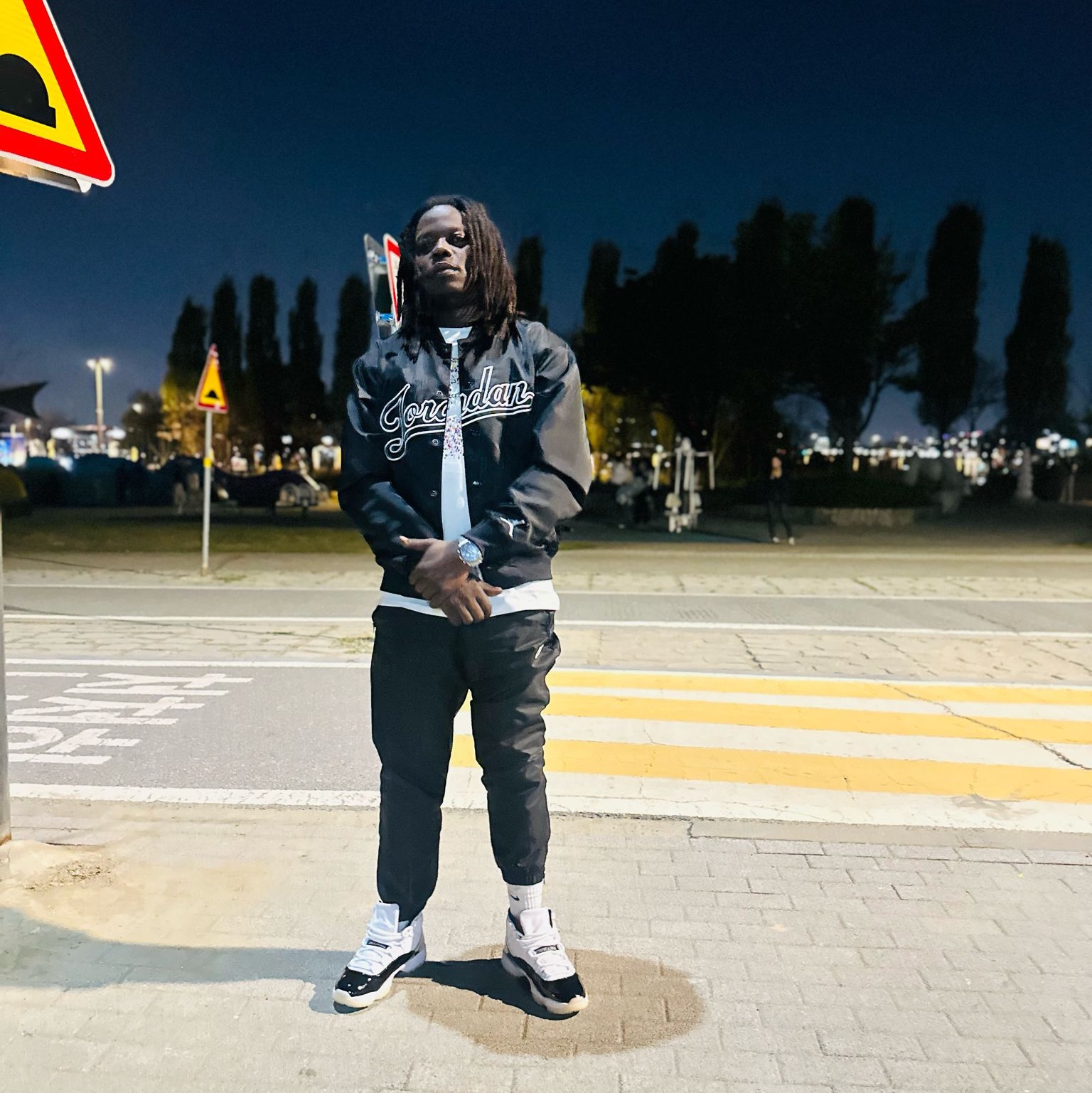 Blak_levi (@blaknature) 님의 게시물 | KREAM