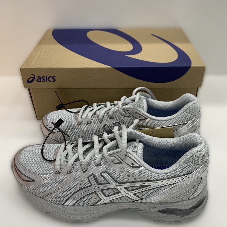 김석준 (@vitoo) 님의 게시물 | KREAM