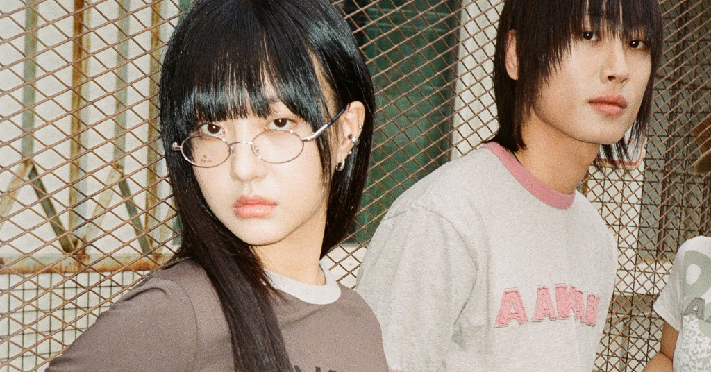 AAKAM 그 시절 아카이브 | KREAM