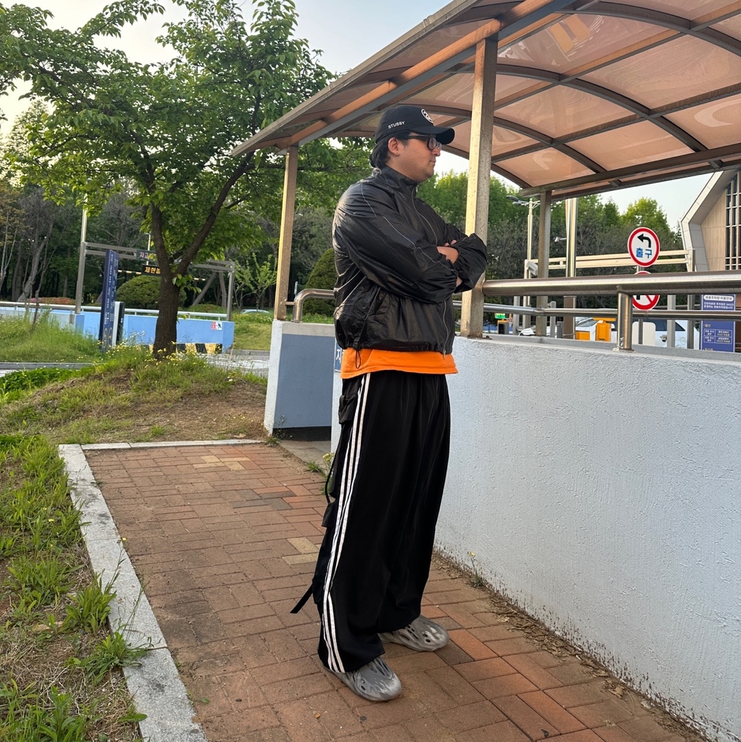 전대우 (@tigerdw) 님의 게시물 | KREAM