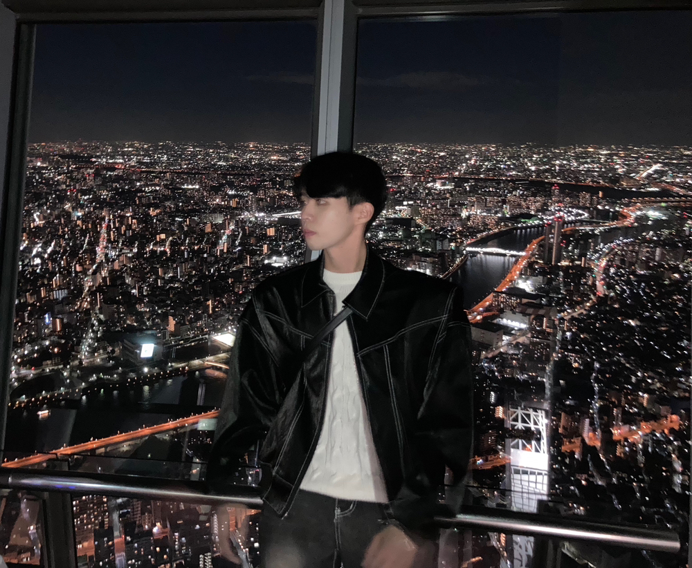 윱 (@y00._.b) 님의 게시물 | KREAM