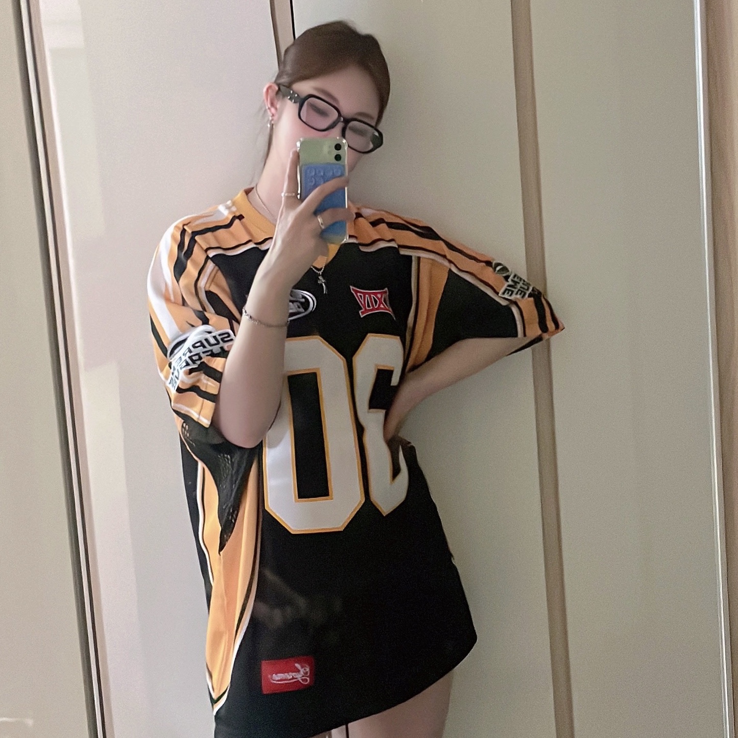 뭐요🤦🏻‍♀️ (@mymin__) 님의 게시물 | KREAM