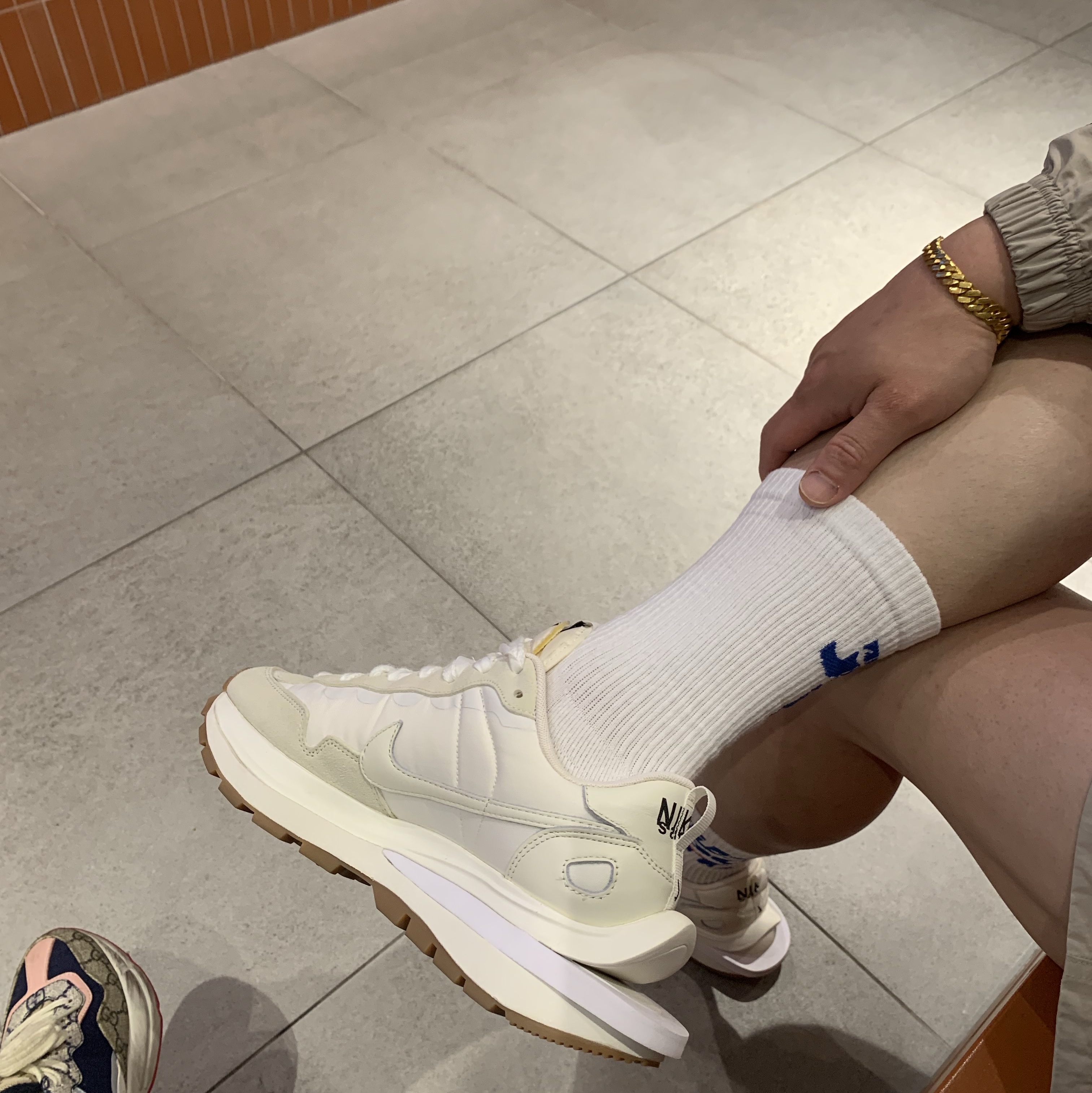 후니훈 (@jj_hoon) 님의 게시물 | KREAM