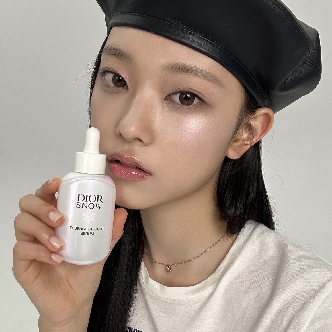 rkdgofls (@kang_haerin) 님의 게시물 | KREAM