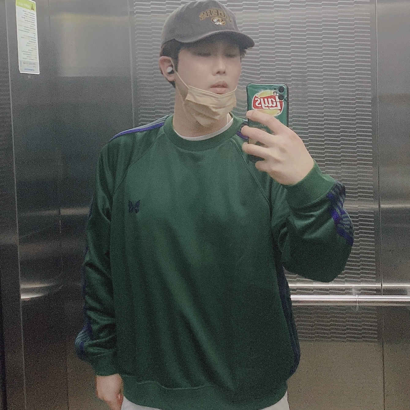 koon (@coco951) 님의 게시물 | KREAM