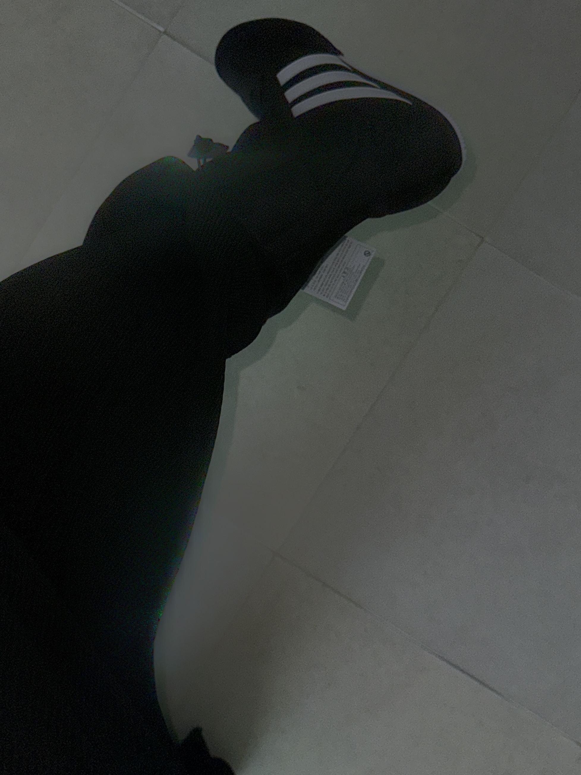 240신는데 245 사이즈가 더 편영 | KREAM