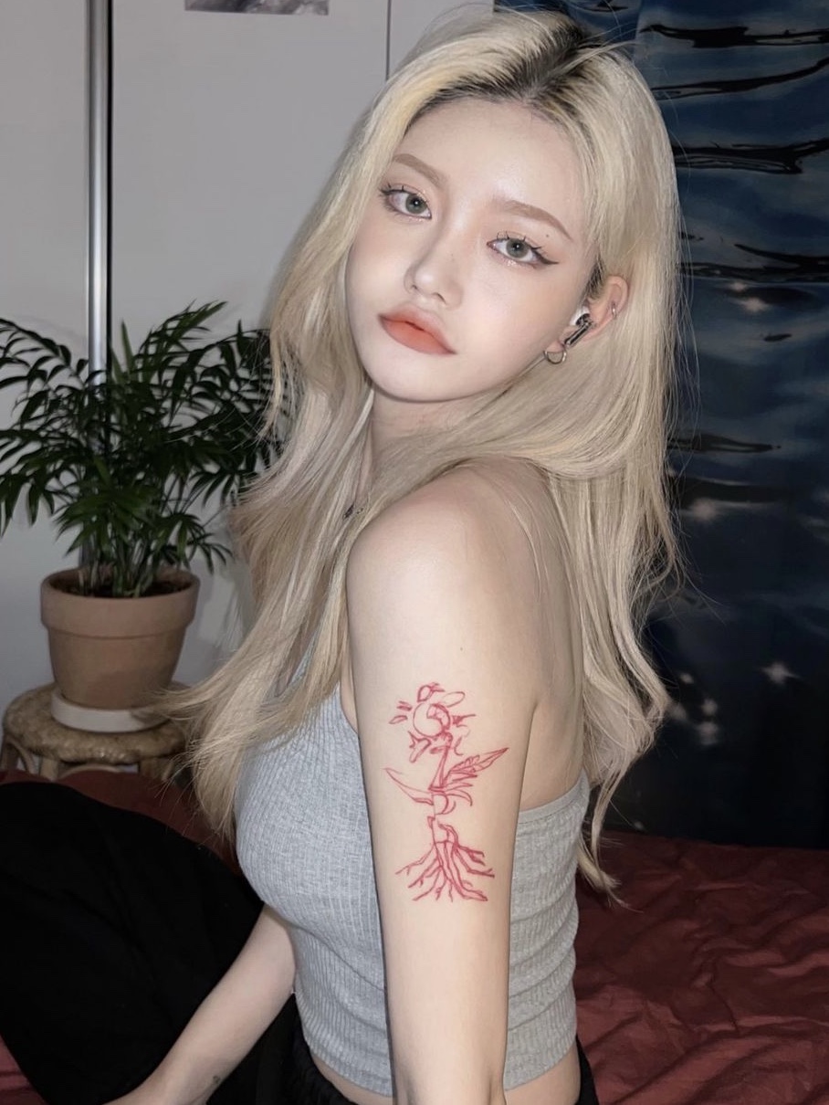 $ (@your_legacy) 님의 게시물 | KREAM