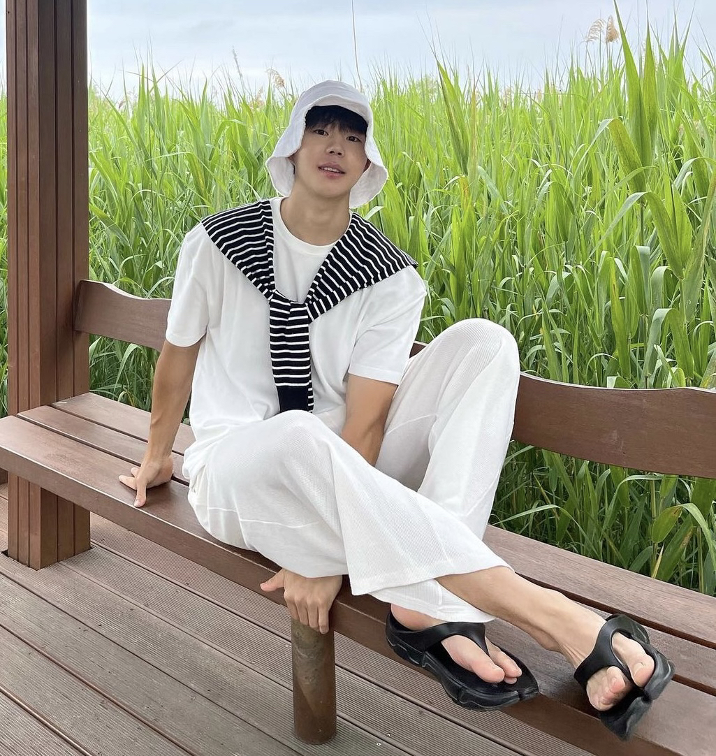 (@dong__415) 님의 게시물 | KREAM