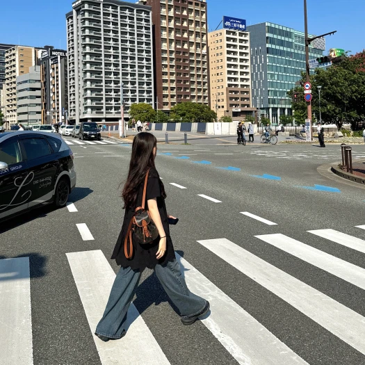 이구름 (@2gureum) 님의 게시물 | KREAM