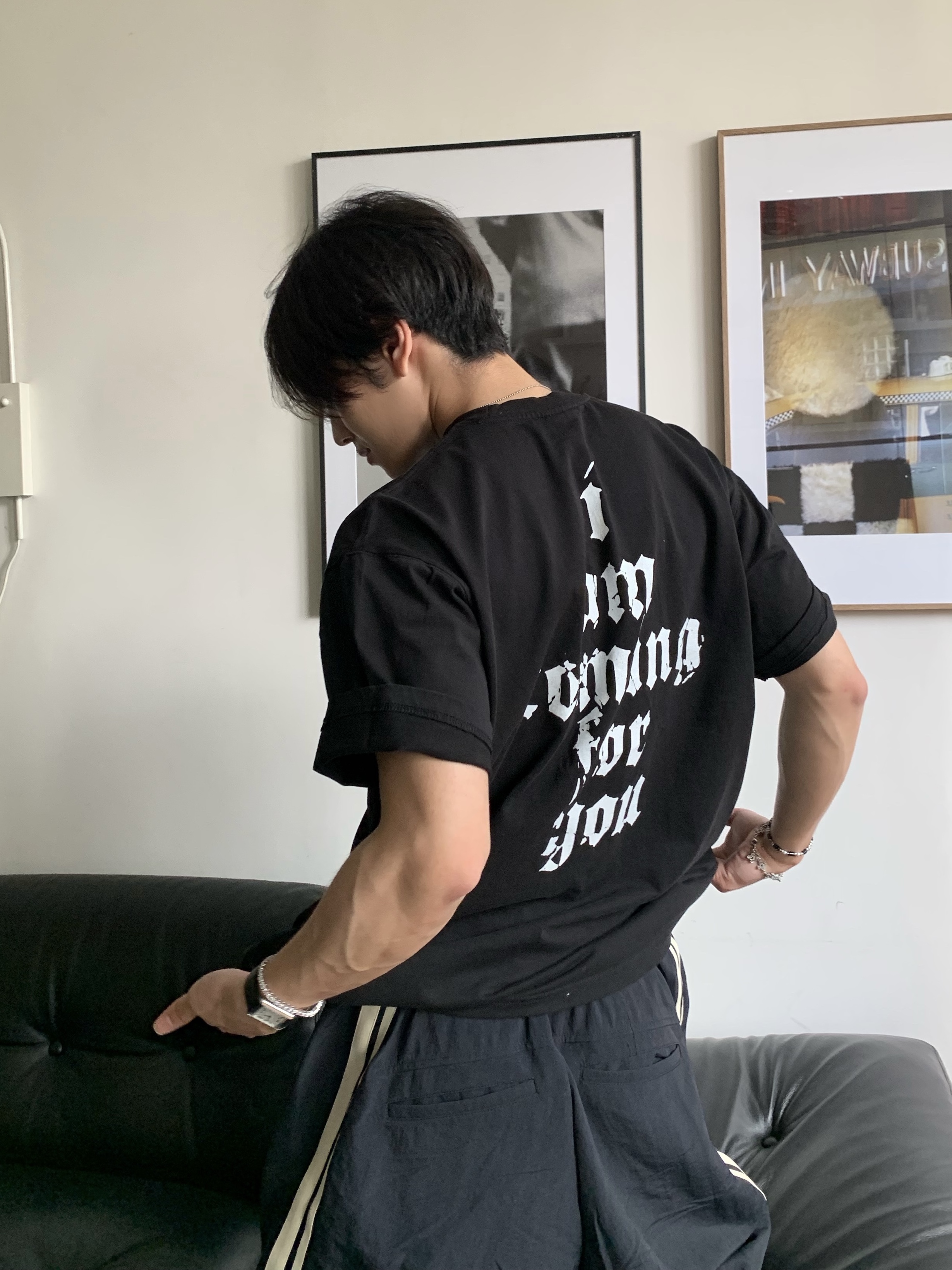 정동수 (@_dong.su) 님의 게시물 | KREAM