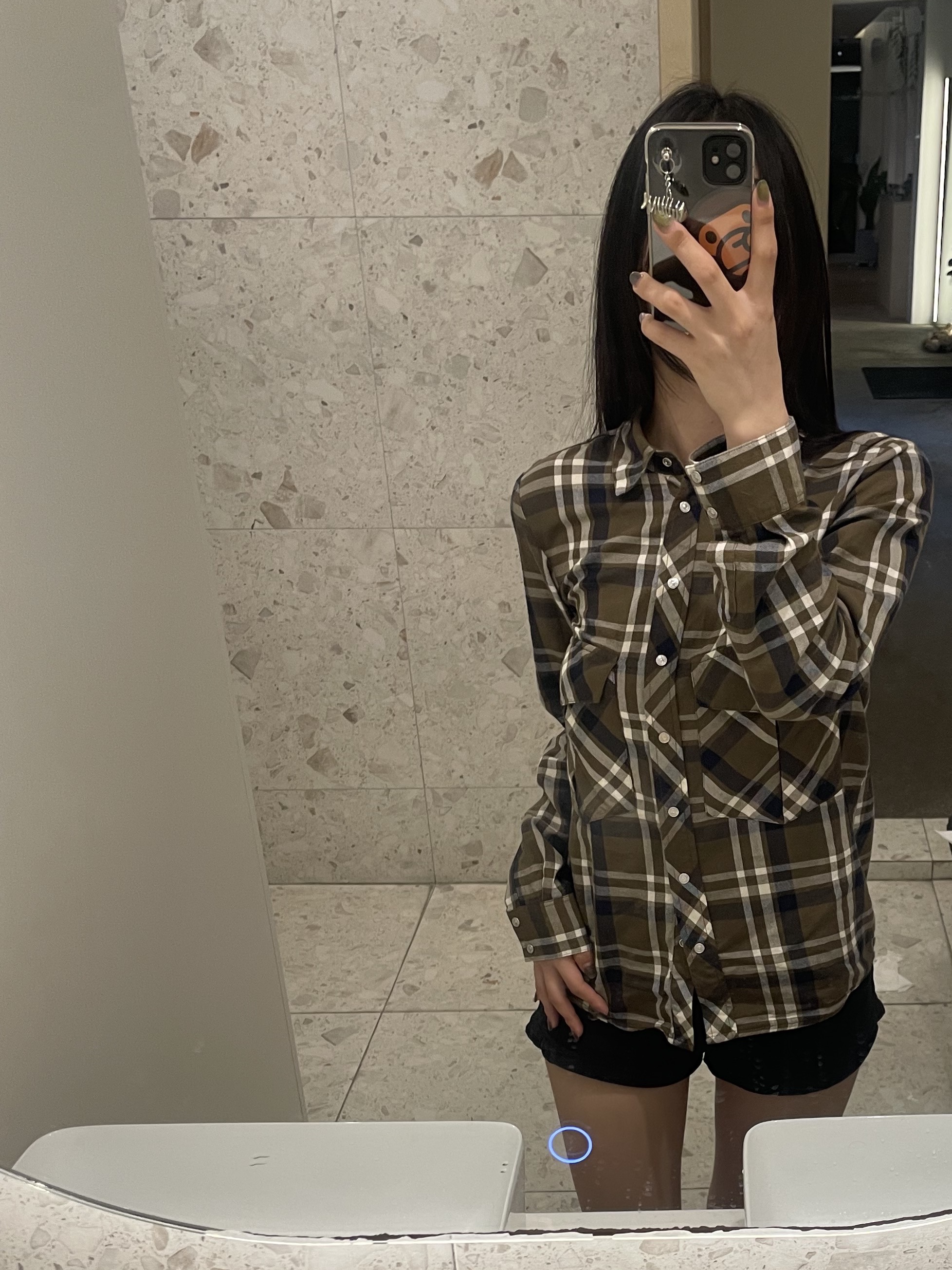 (@eundamn) 님의 게시물 | KREAM