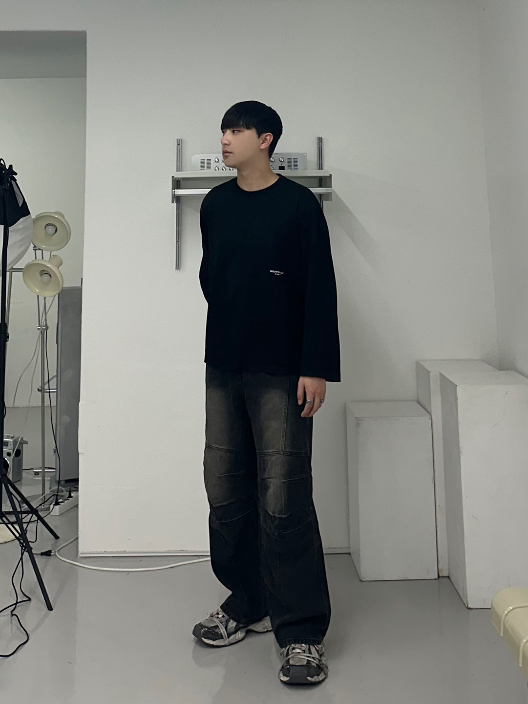 Backseop 와이드 팬츠 🖤 | KREAM