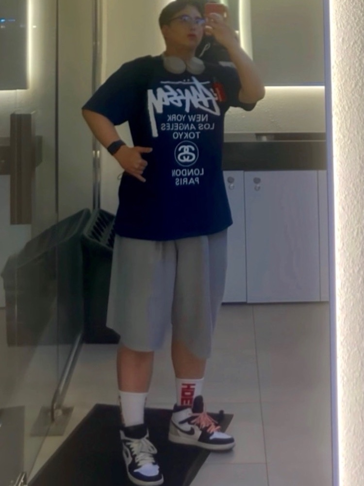 (@8exm__xxok) 님의 게시물 | KREAM