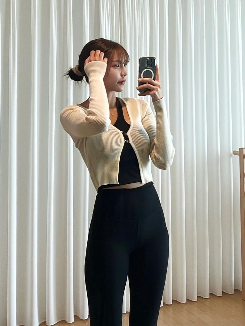 $ (@your_legacy) 님의 게시물 | KREAM