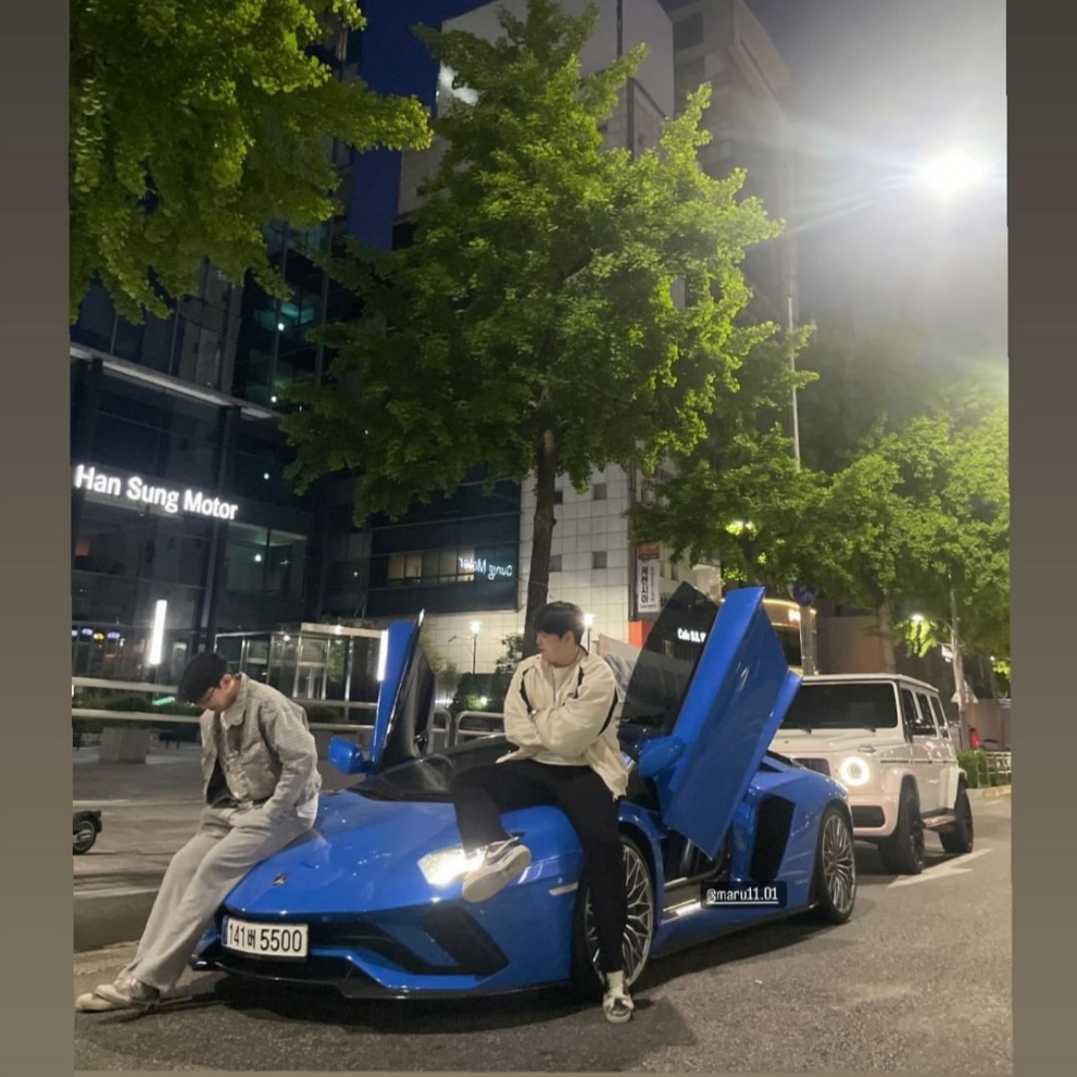 (@w134ah) 님의 게시물 | KREAM