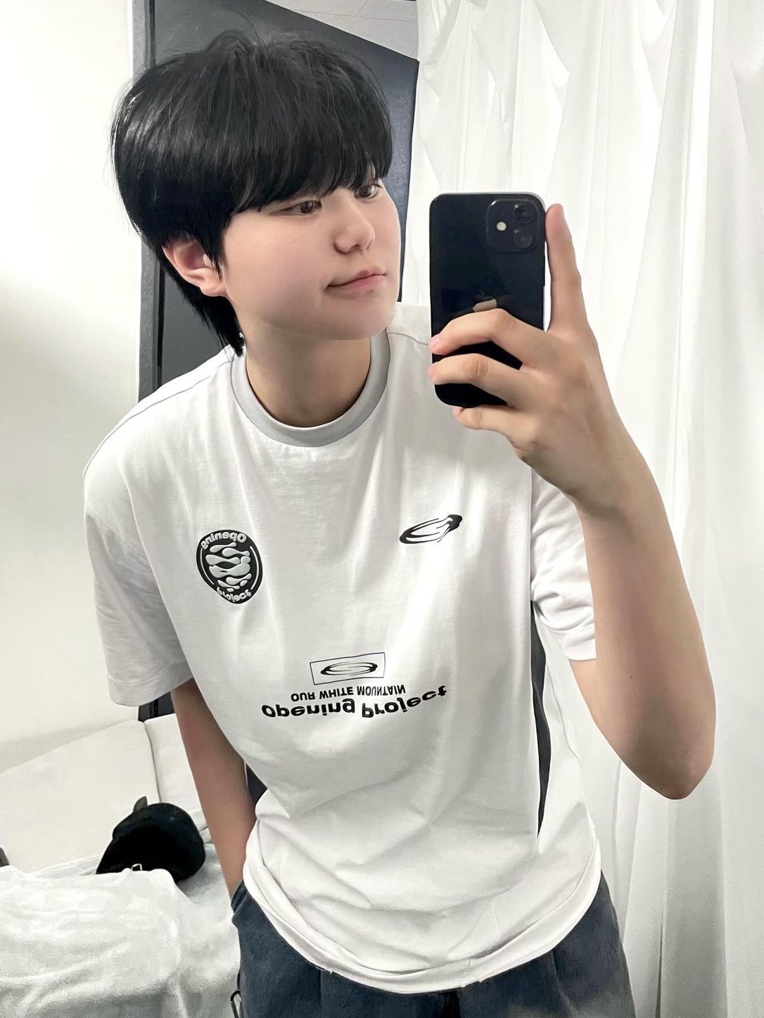 $ (@your_legacy) 님의 게시물 | KREAM