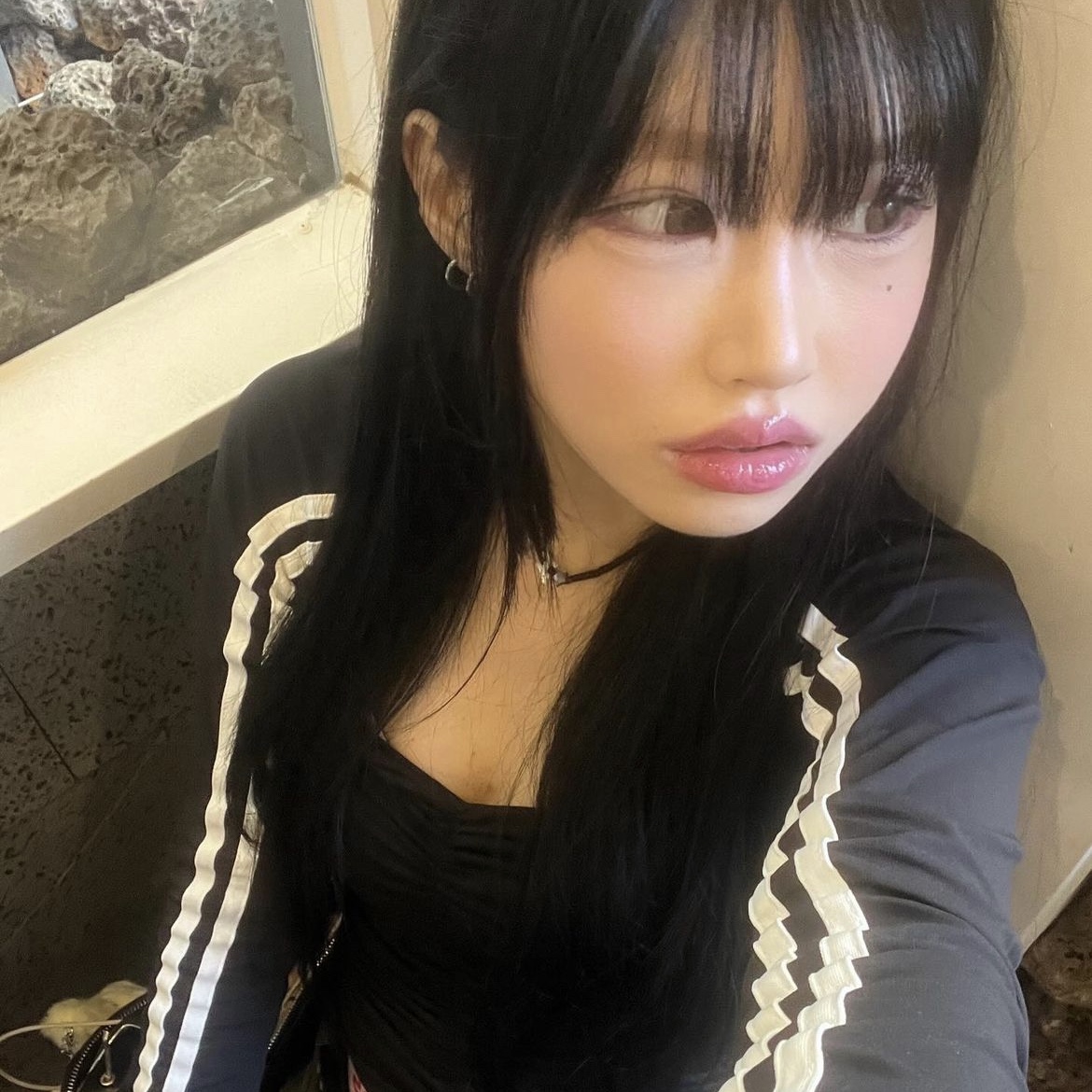 $ (@your_legacy) 님의 게시물 | KREAM