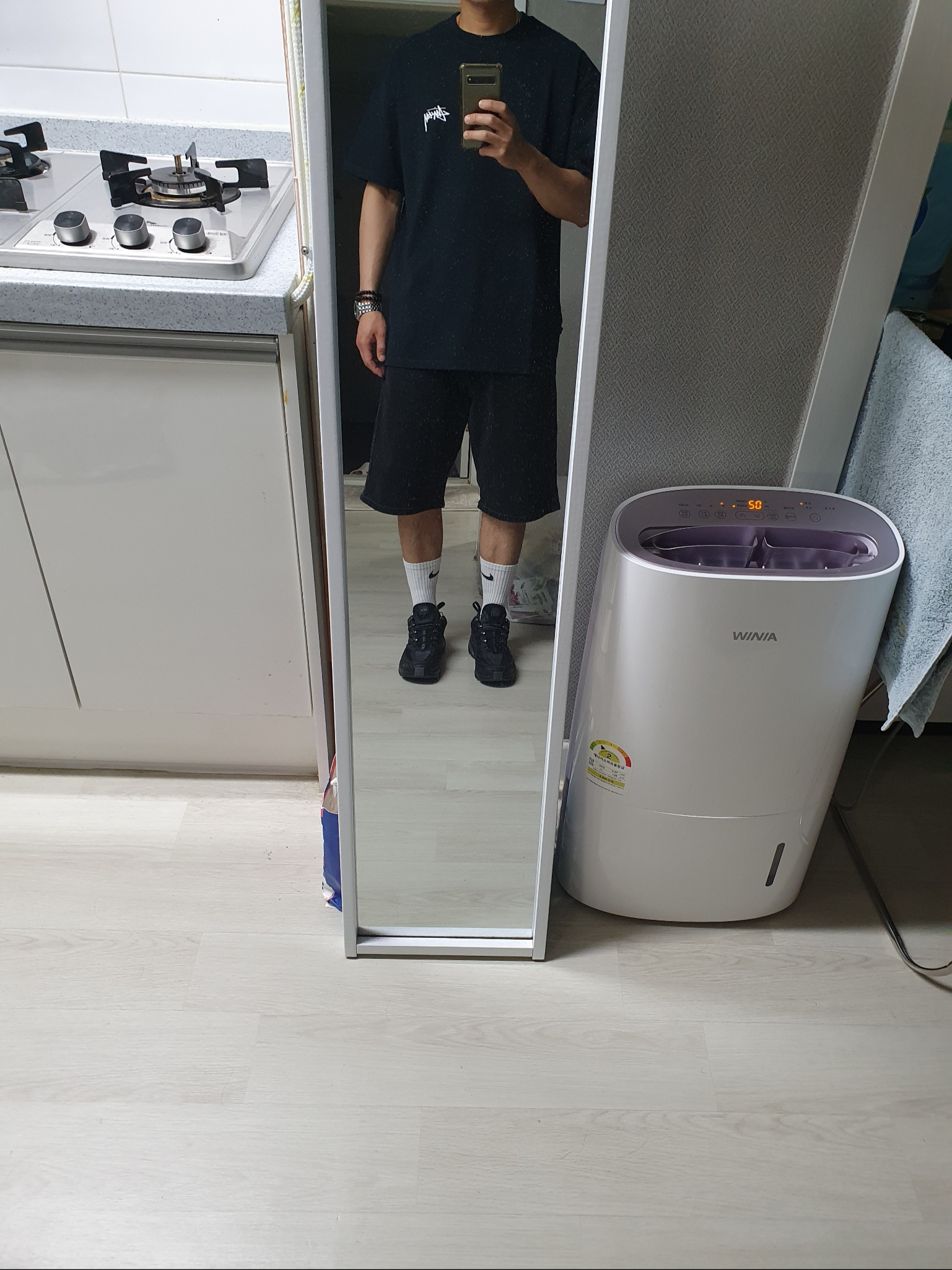 (@seven77) 님의 게시물 | KREAM