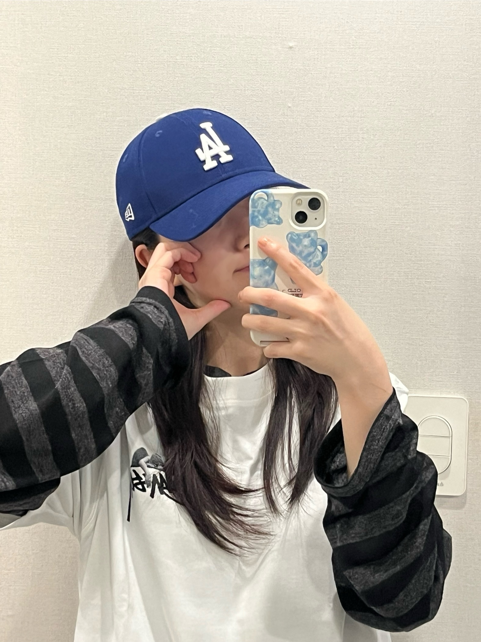 당첨왕🐸🥇 (@mmm_.__mm) 님의 게시물 | KREAM