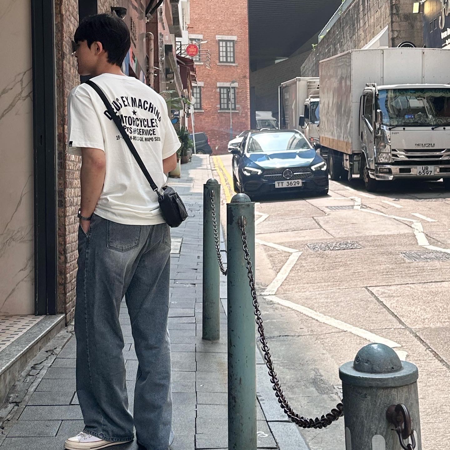 ron4797 (@win_uu) 님의 게시물 | KREAM