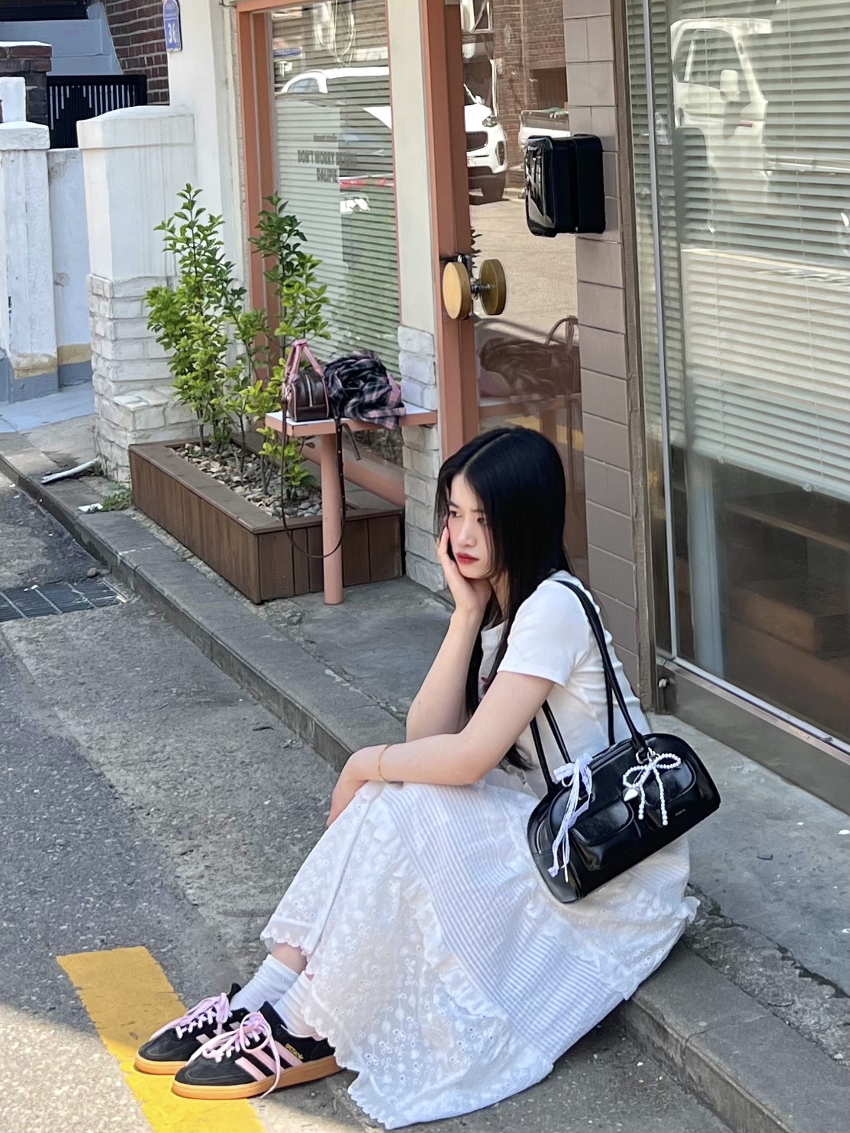 Instagram: C... (@choo_hee) 님의 게시물 | KREAM