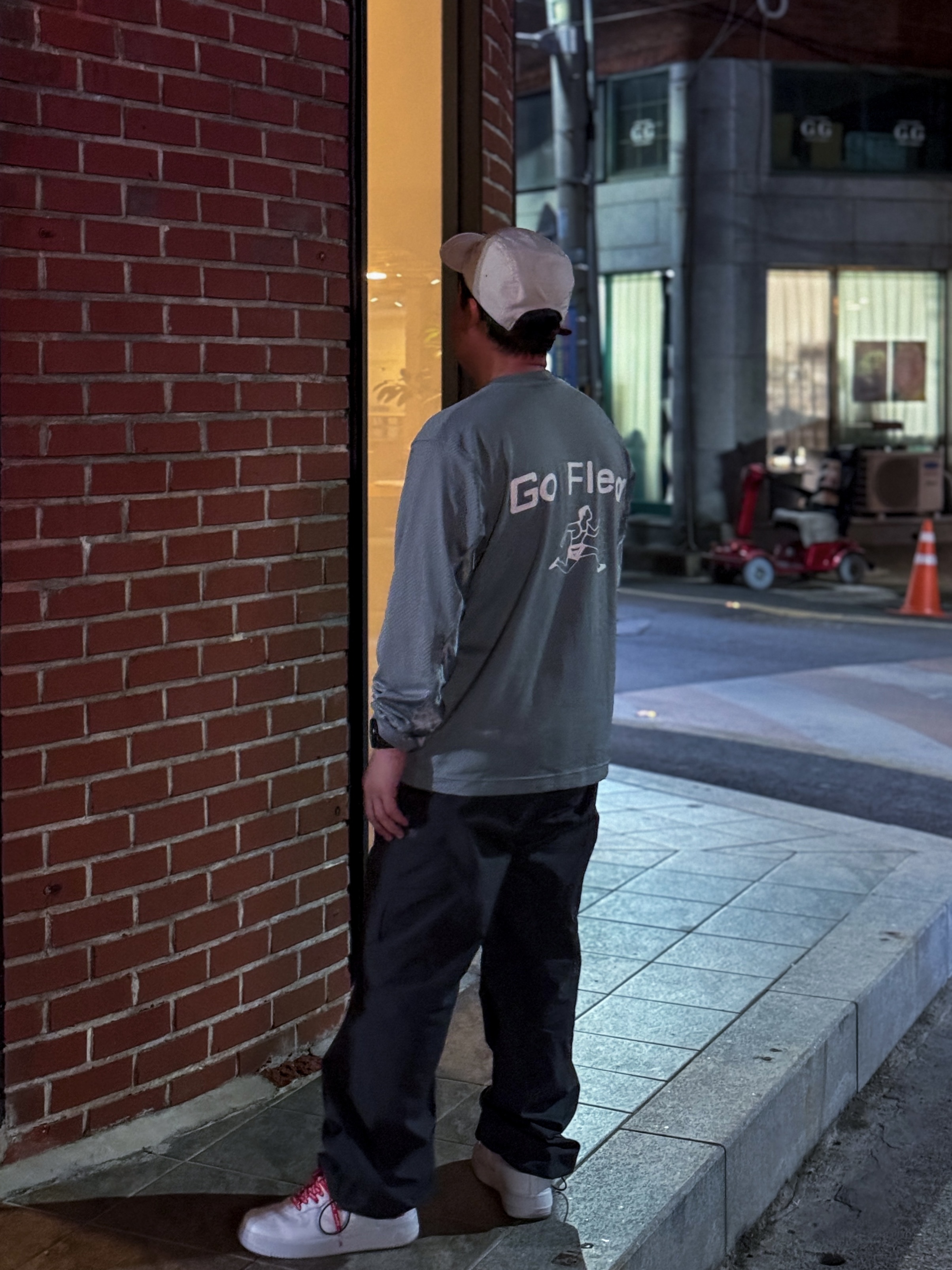 (@bnz_ing) 님의 게시물 | KREAM