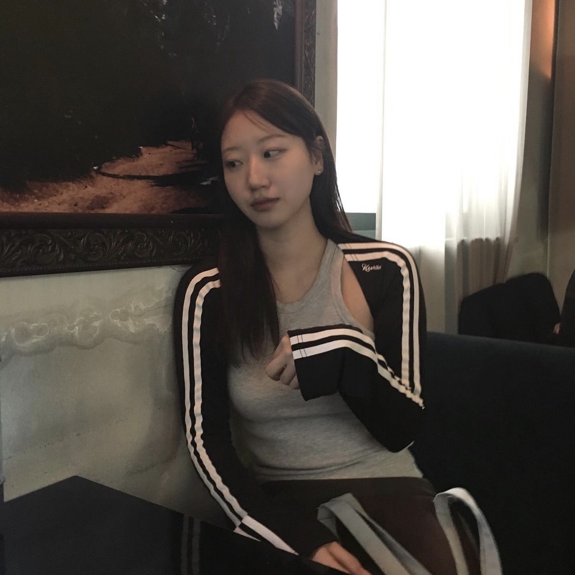 $ (@your_legacy) 님의 게시물 | KREAM