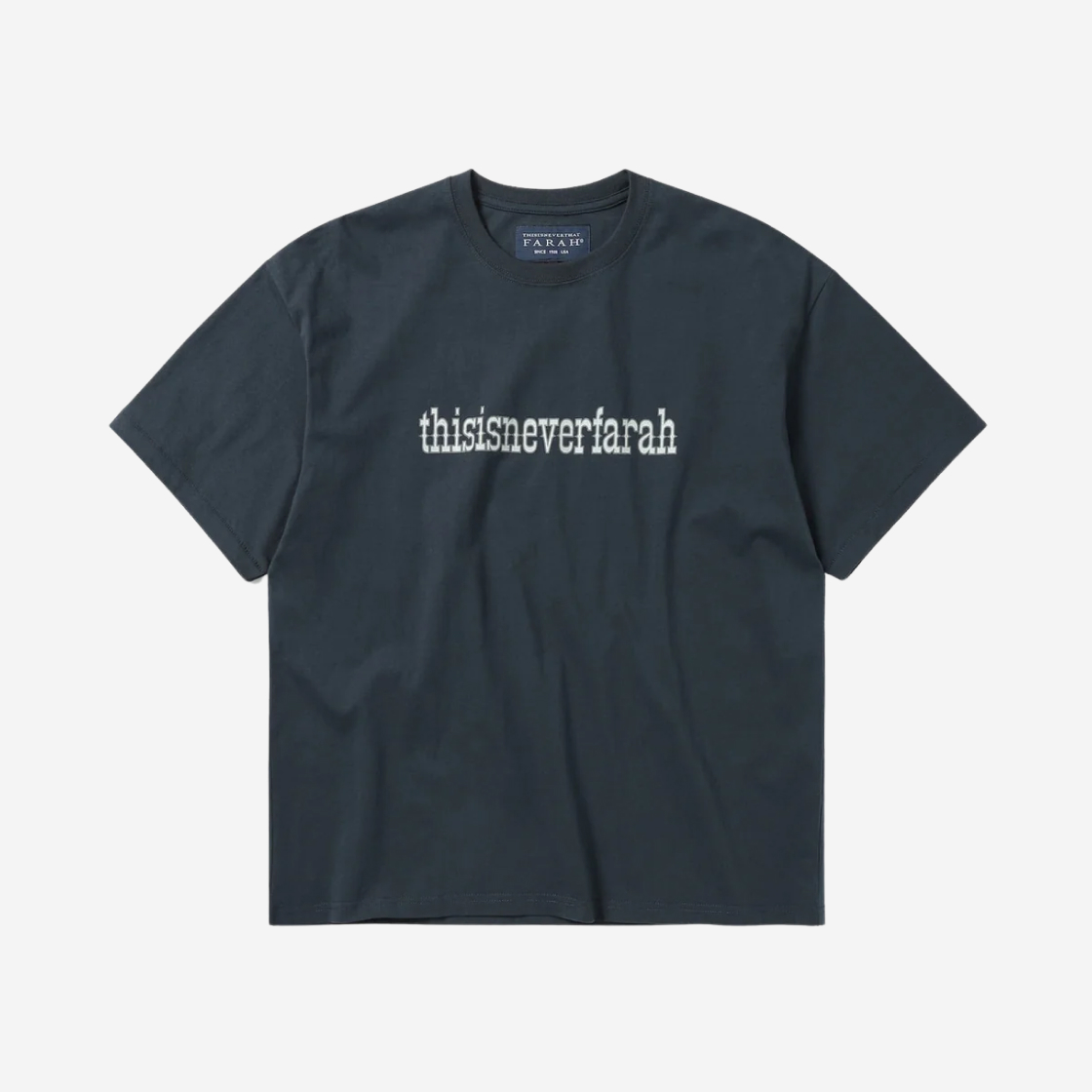 디스이즈네버댓 x 파라 포인티드 로고 티셔츠 네이비 | Thisisneverthat | KREAM