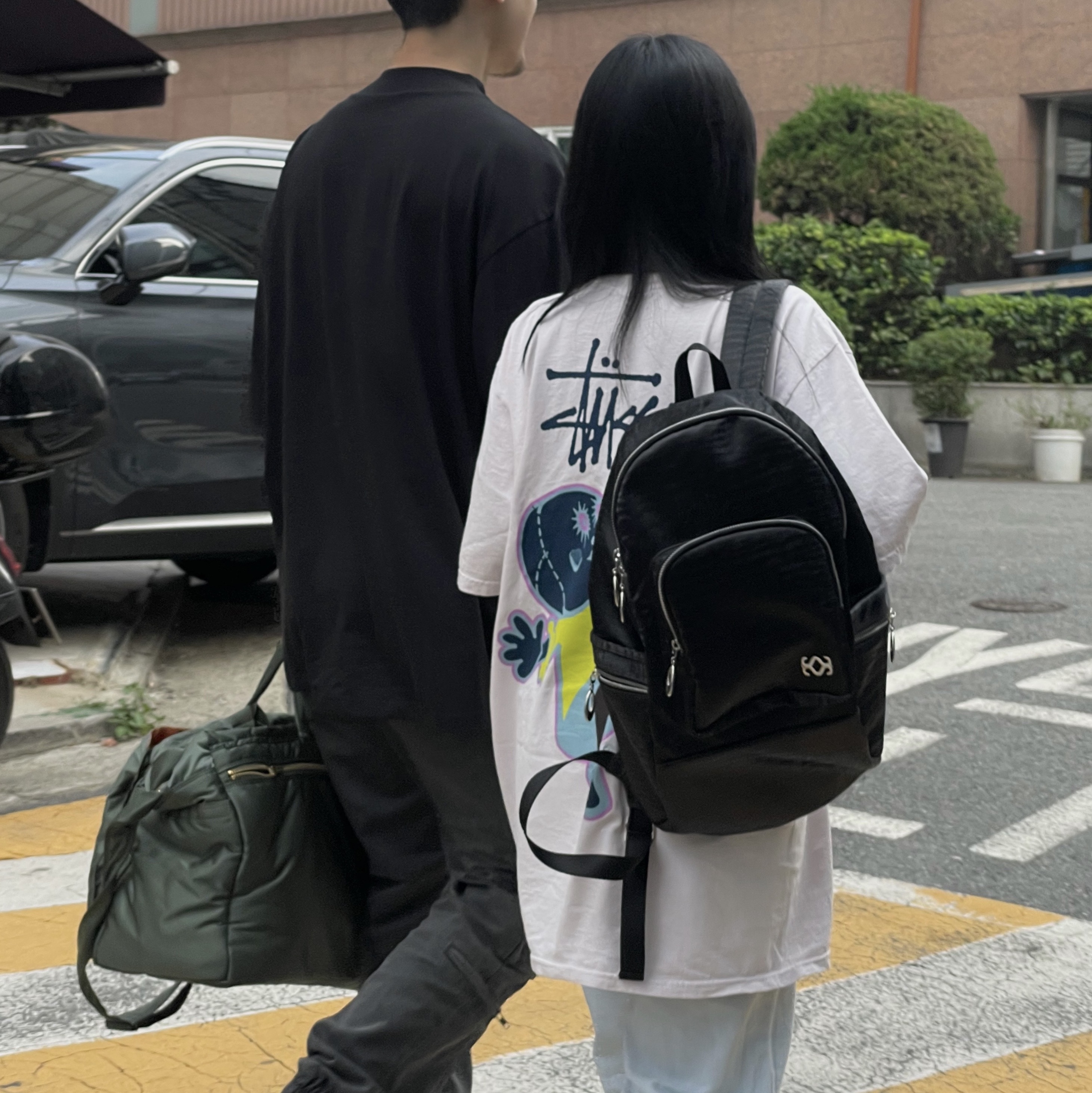 여름엔 역시 편한게 최고🩶 | KREAM